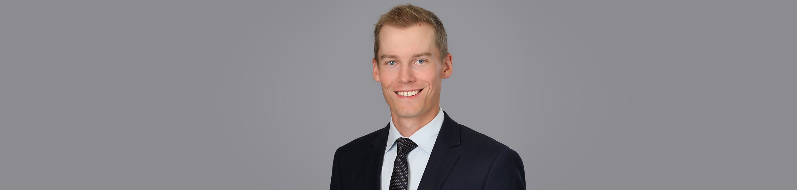 Hunter Hillstrom, CFA® - The Advocate Group